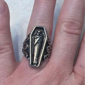 Jewelry | Ring Vampire Coffin Open Casket Grave Goth Emo Vintage Style ...